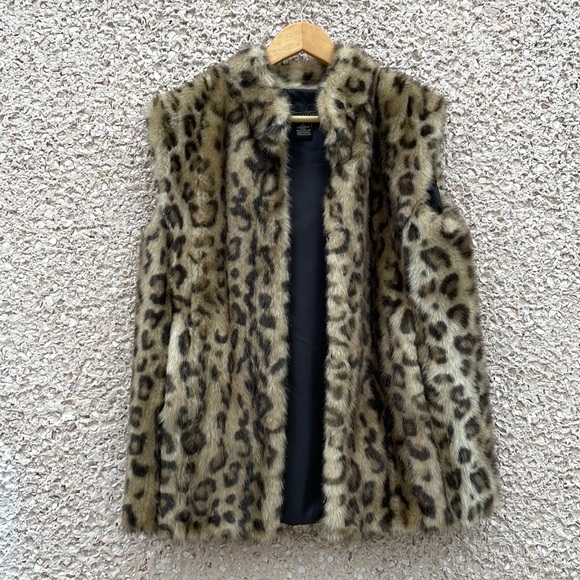 Fabulous Furs | Jackets & Coats | Vintage Faux Fur Luxury Lined Leopard ...